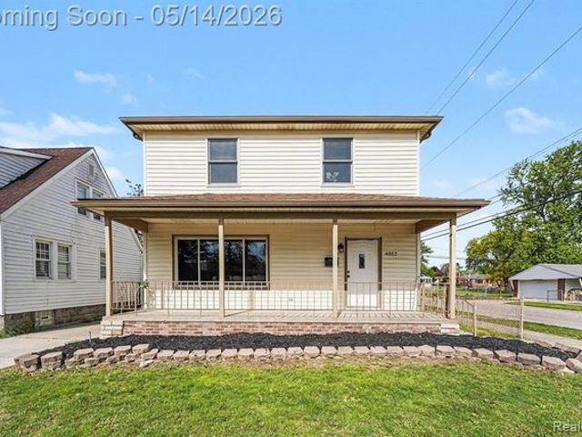 4052 Longtin Ave, Lincoln Park, MI 48146