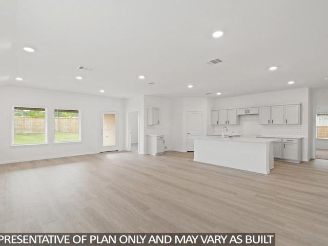 40534 Clover Willow Drive