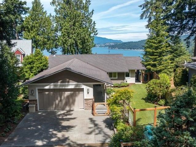 4053 Edith Point Rd, Anacortes, WA 98221