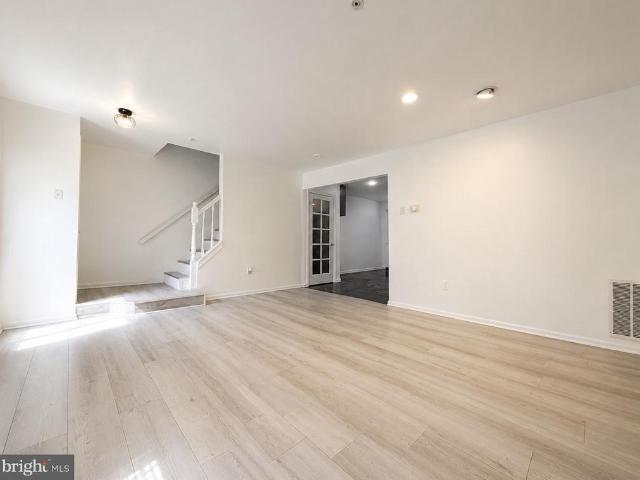 4053 Silver Park Terrace