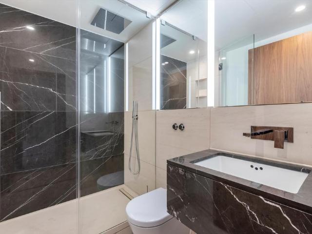 405, 12 Sherwood Street, Soho, London. 2 bed flat to rent £5,958 pcm £1,375 pw