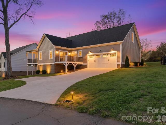 405 19th Ave Cir NW, Hickory, NC 28601 | MLS #4390