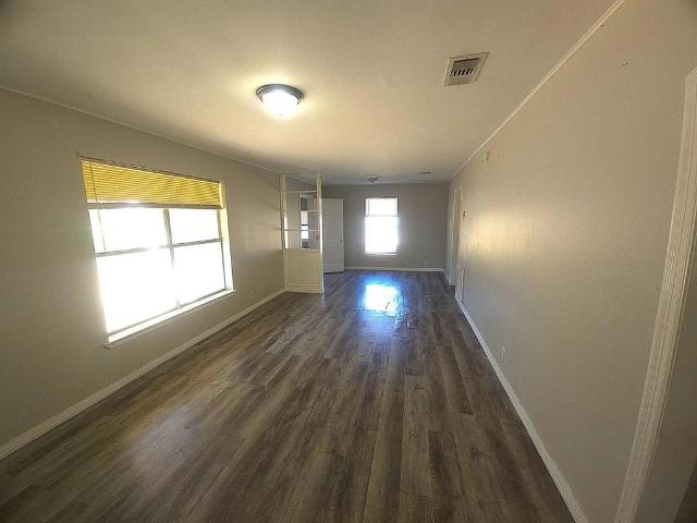 405 24th St SE, Paris, TX 75460 | MLS #21161 | Compass