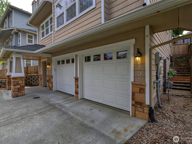 405 46th Street SE