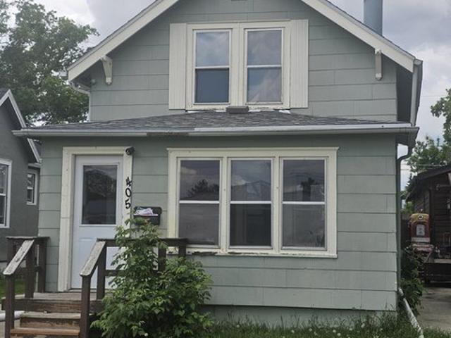 405 5th Ave NW, Jamestown, ND 58401