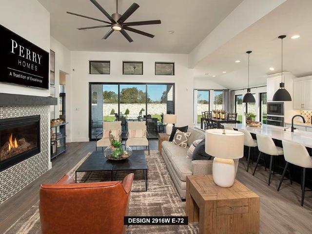 405 Coyote Creek Way