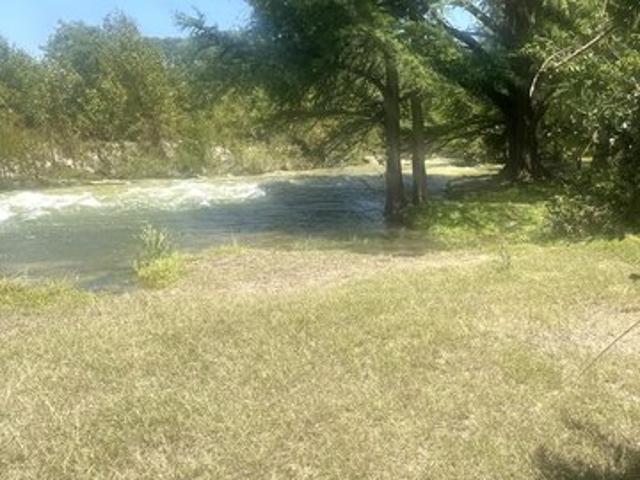 405 Cold Spring River Dr Unit 5A, Rio Frio, TX 78879