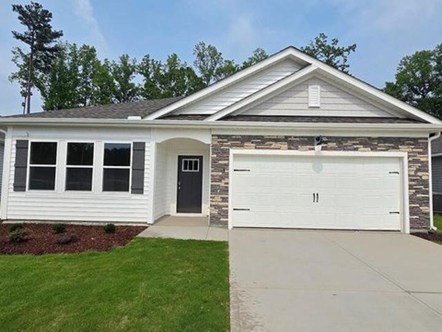 405 Conifer St, Sanford, NC 27332