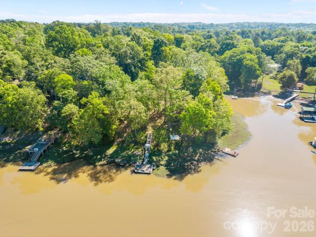 405 Carroll Cove, Lake Wylie, SC 29710 | MLS #4370 | Compass