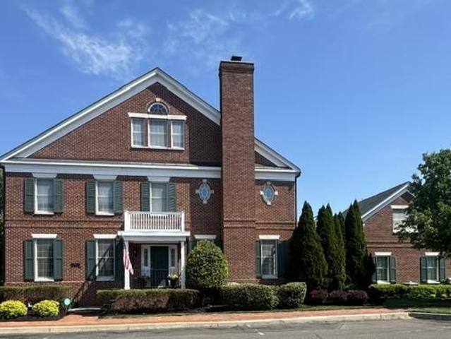 405 E Centre Ave, Newtown, PA 18940