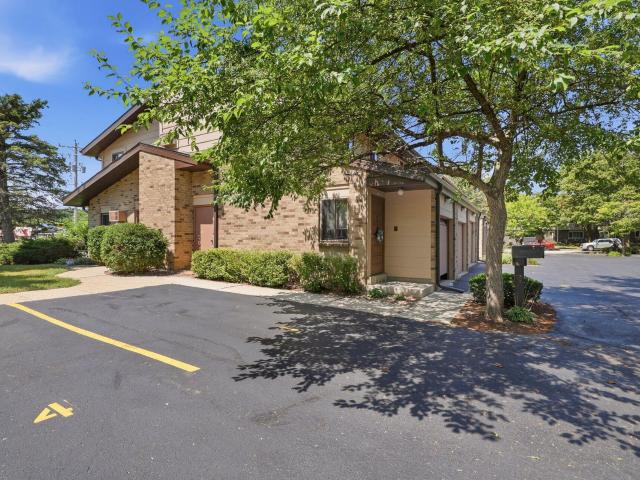 405 Cheviot Chase, Unit 1