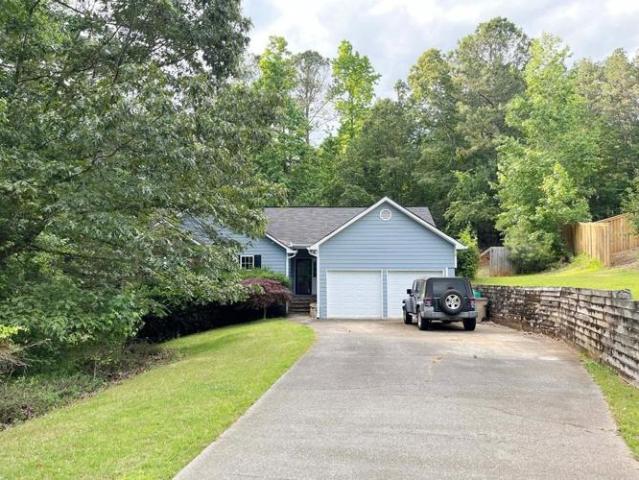 405 Christopher Ln, Canton, GA 30114
