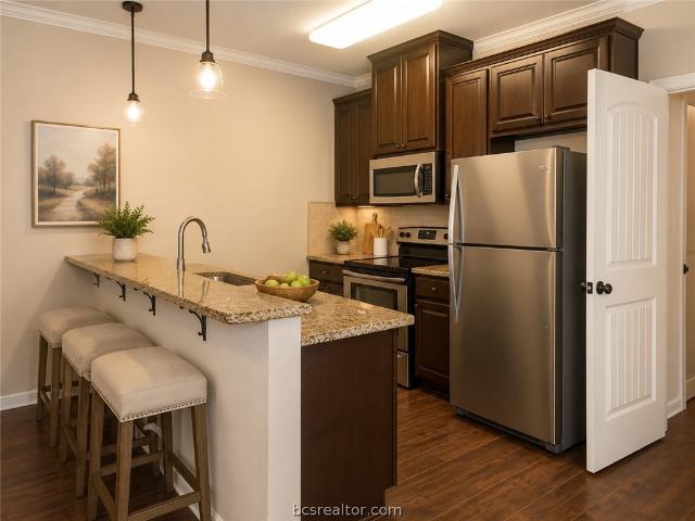 405 A&B Ash Street
