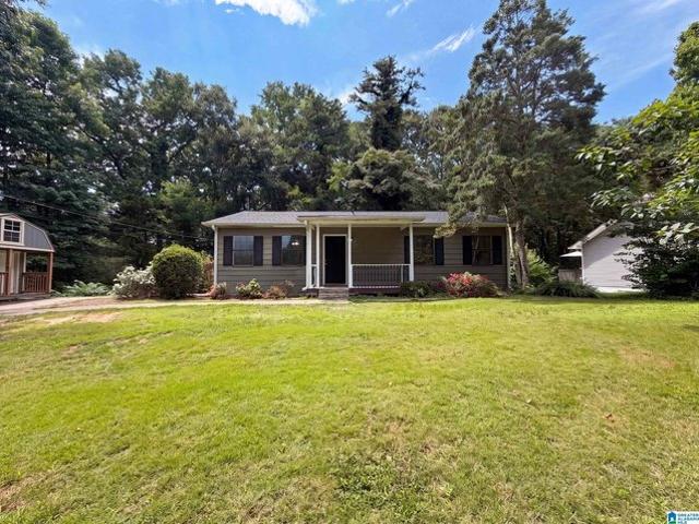 405 Annie Lee Rd, Trussville, AL 35173
