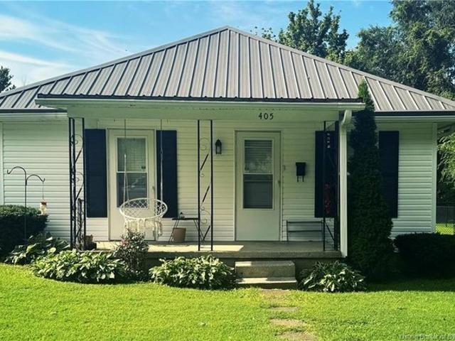 405 Arthur St, Salem, IN 47167