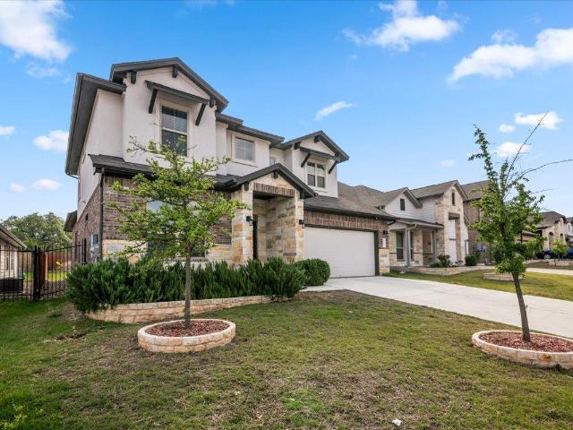 405 Arrowhead Vine St