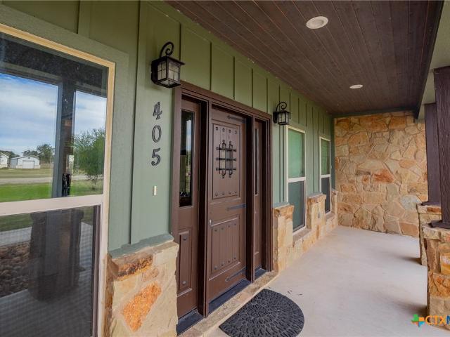 405 Battle Dr