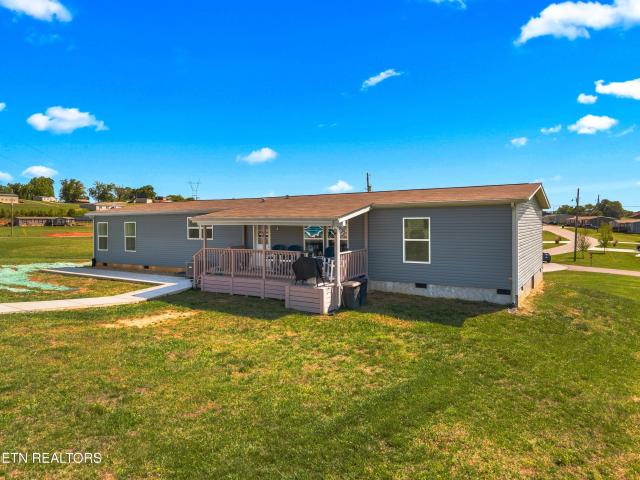 405 Barry Cove