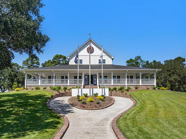 405 Bearskin Ct