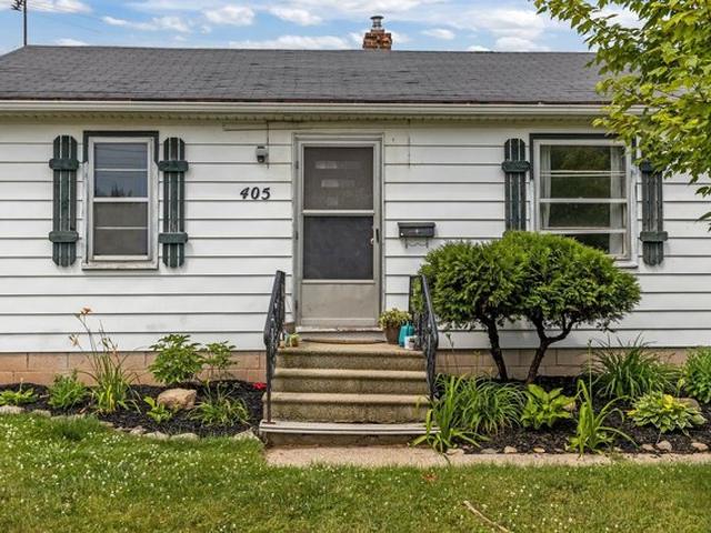 405 Buchanan St, Little Chute, WI 54140