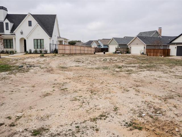 405 Garrett Way, Midlothian, TX 76065 | MLS #21144 | Compass
