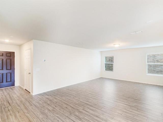405 Glendale Road