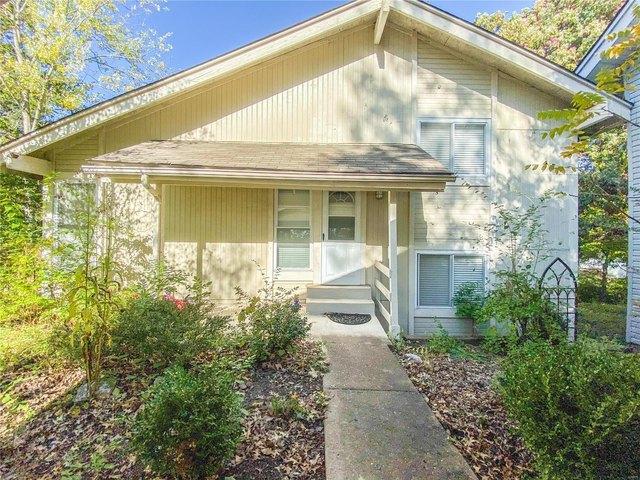 405 Down Hill Dr, Ballwin, MO 63021