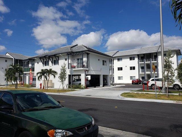 405 E 4th Ave, Hialeah, FL 33010