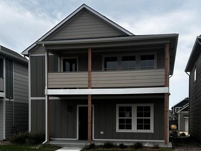 405 E Douglas Ave, Andover, KS 67002