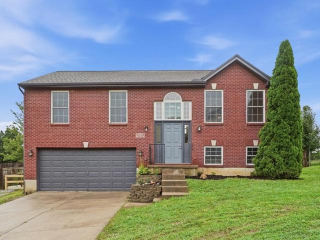 405 Eagle Creek Dr, Dry Ridge, KY 41035