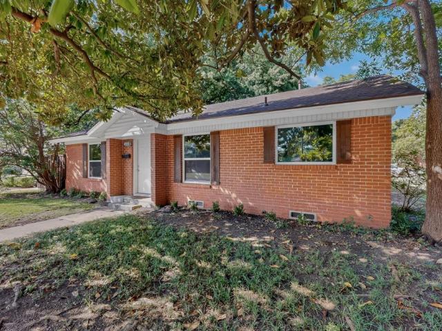 405 Easton Road