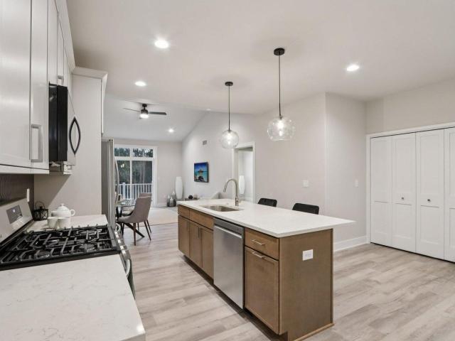 405 Falcon Ridge Dr, Unit 13