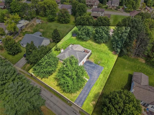 405 Freedom Rd