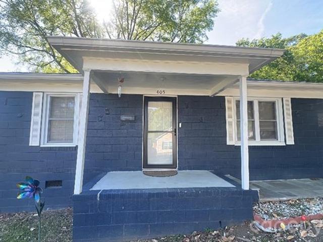 405 Killian Ave, Mount Holly, NC 28120