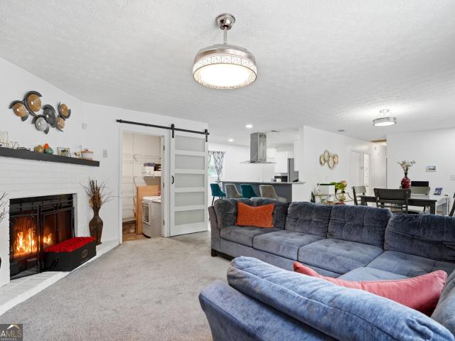 405 King Arthur Court
