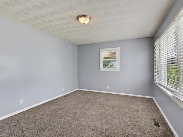 405 Holston Heights Dr