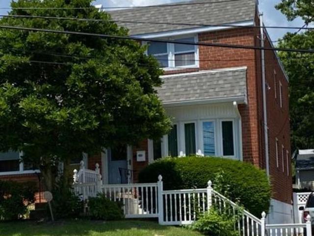 405 Haverford Rd, Folsom, PA 19033