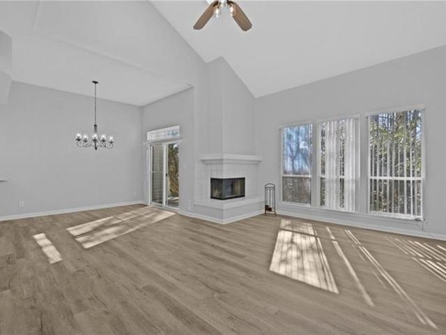 405 Hidden Shores Ct Apt 104, Virginia Beach, VA 23454