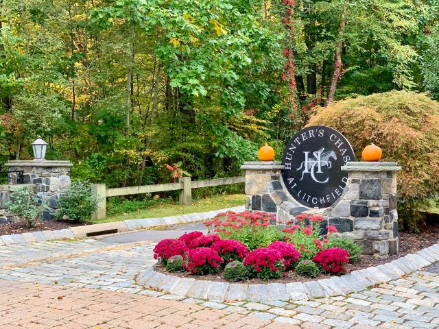 405 Hunter Dr, Unit 405, Litchfield, CT 06759 | MLS #24122 | Compass