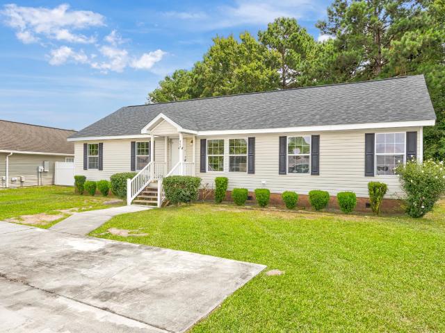 405 Overcrest St