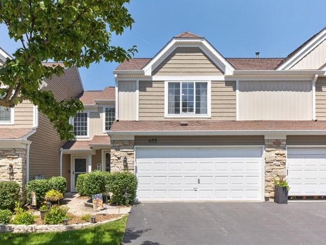 405 Locksley Dr, Streamwood, IL 60107