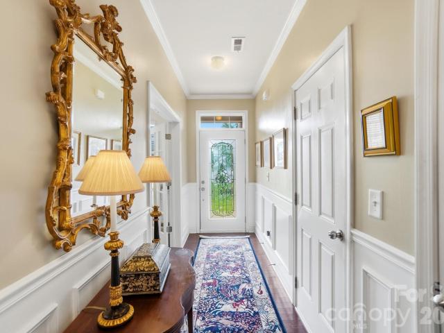 405 Longhorn Drive