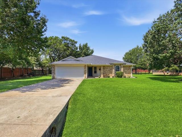 405 Lantern Rdg, Mansfield, TX 76063