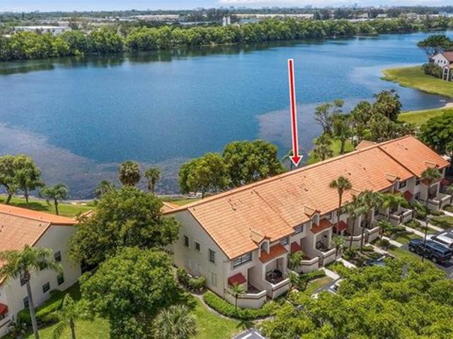 405 Liberty Ct Unit 405, Deerfield Beach, FL 33442