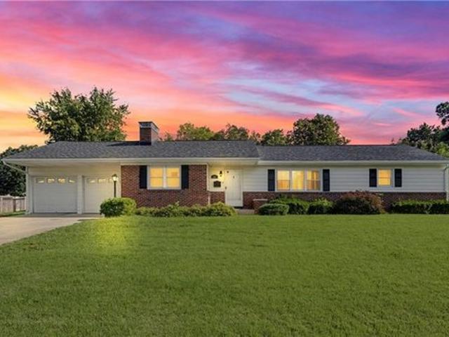 405 Lucas Dr, Danville, IL 61832