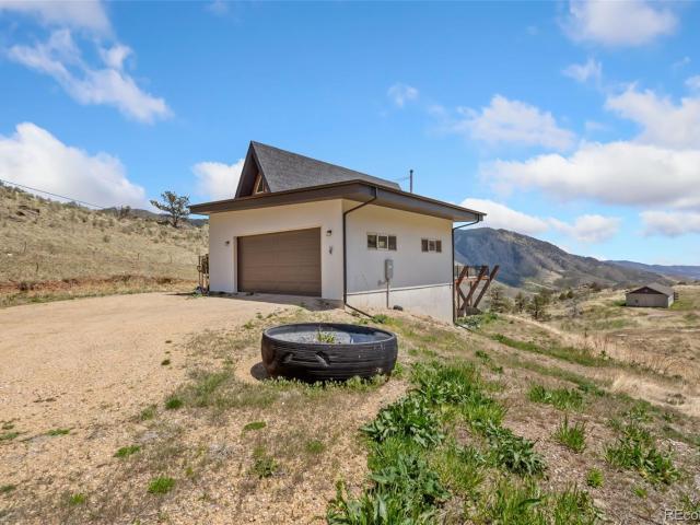 405 Moondance Way