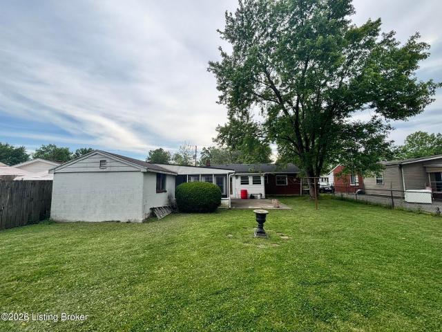 405 Mac Brae Rd
