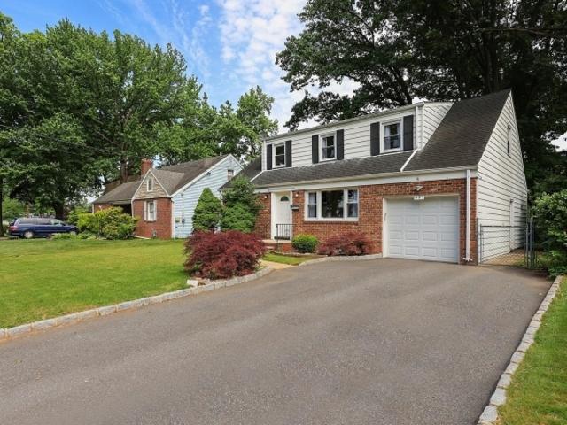 405 Martin Rd