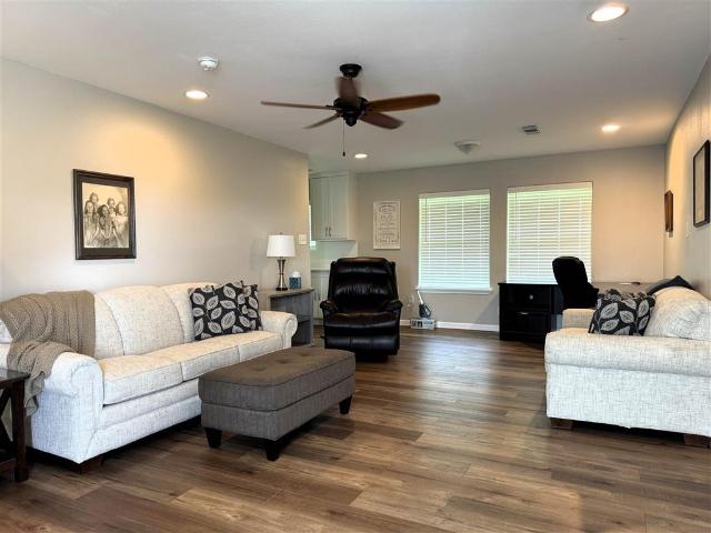 405 McKinley St, Westlake, LA 70669 | MLS #SWL26000 | Compass