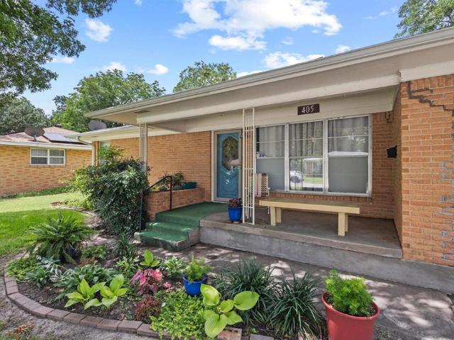 405 Meadow Drive